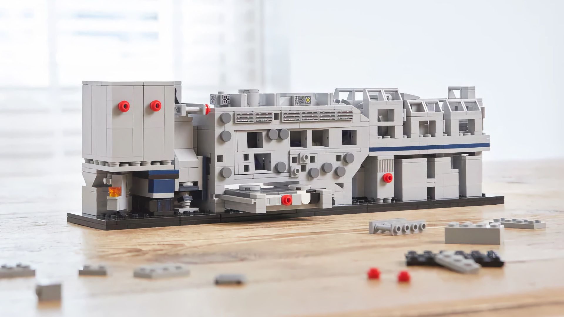 (Не)покупаем коллаб LEGO × ASML | Миша Санников на snnkv.com