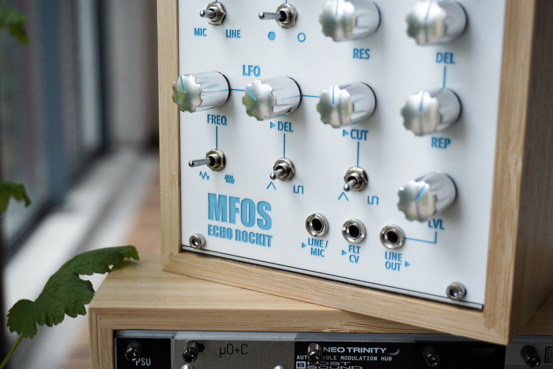 Переделал MFOS Echo Rockit под еврорэк ящик | Миша Санников на snnkv.com