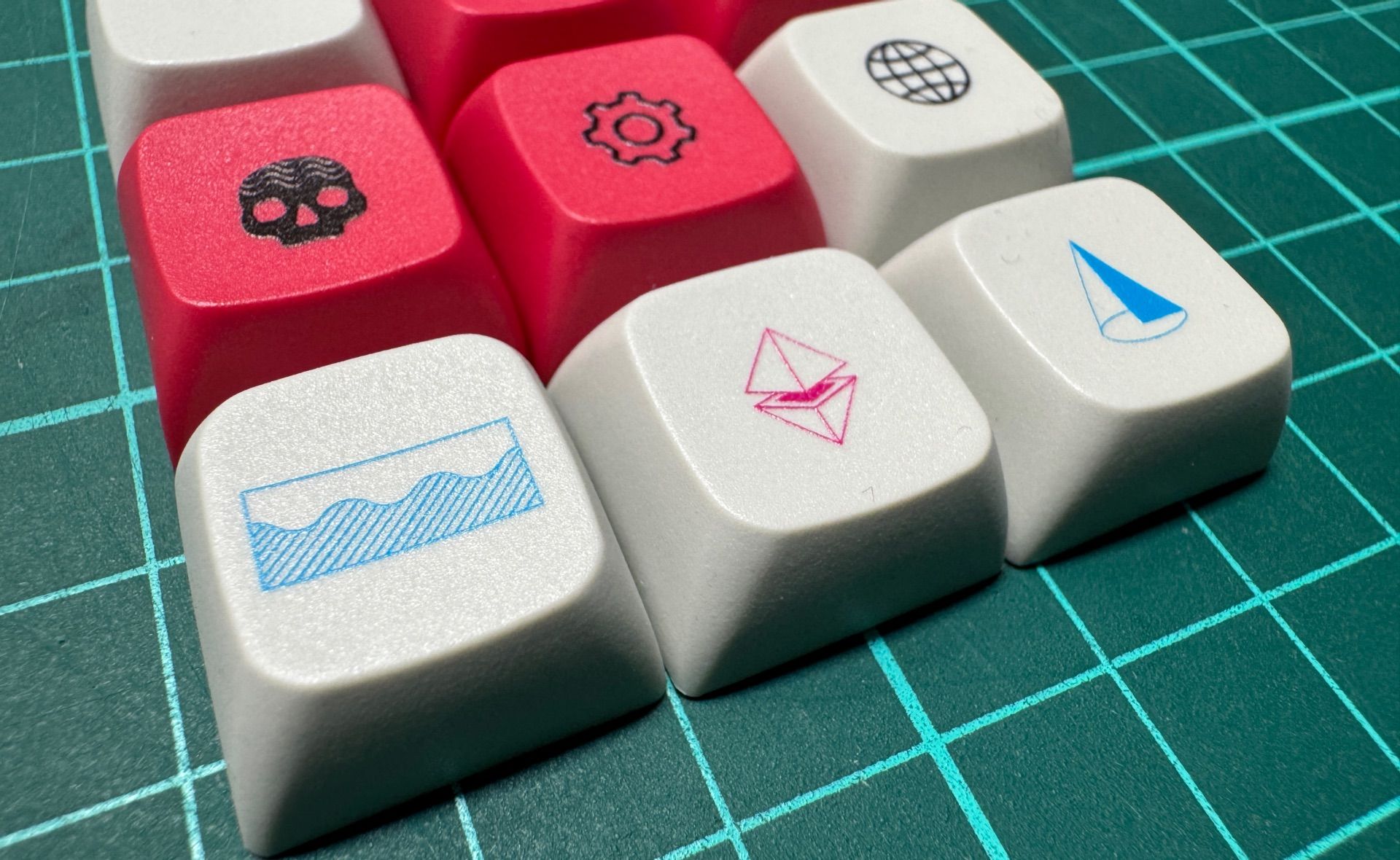 Как качественно сфоткать на телефон некрупный предмет | Миша Санников на snnkv.com